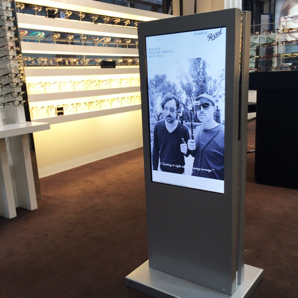 Electronic Retail Signage, Retail Digital Sign Installation Australia