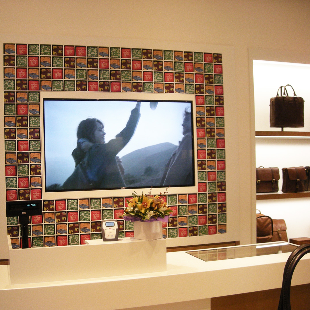 Electronic Retail Signage, Retail Digital Sign Installation Australia